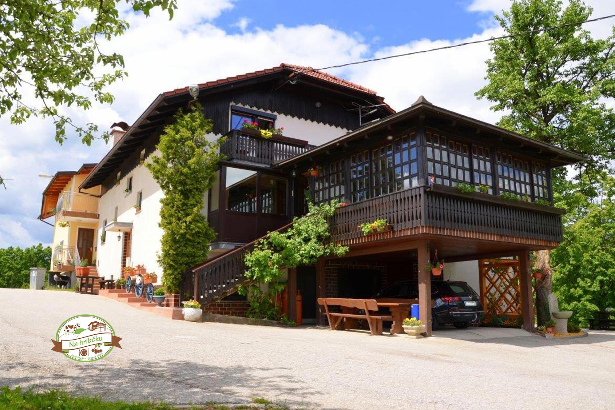 O nas – Turistična kmetija NA HRIBČKU